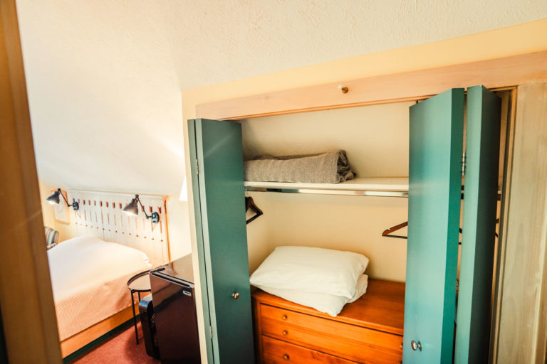 Room 6 – Centennial Inn